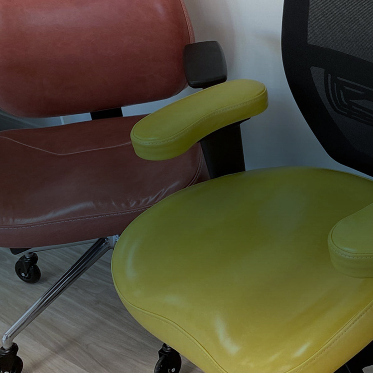 Shop LIFEFORM® ergonomic office chair.